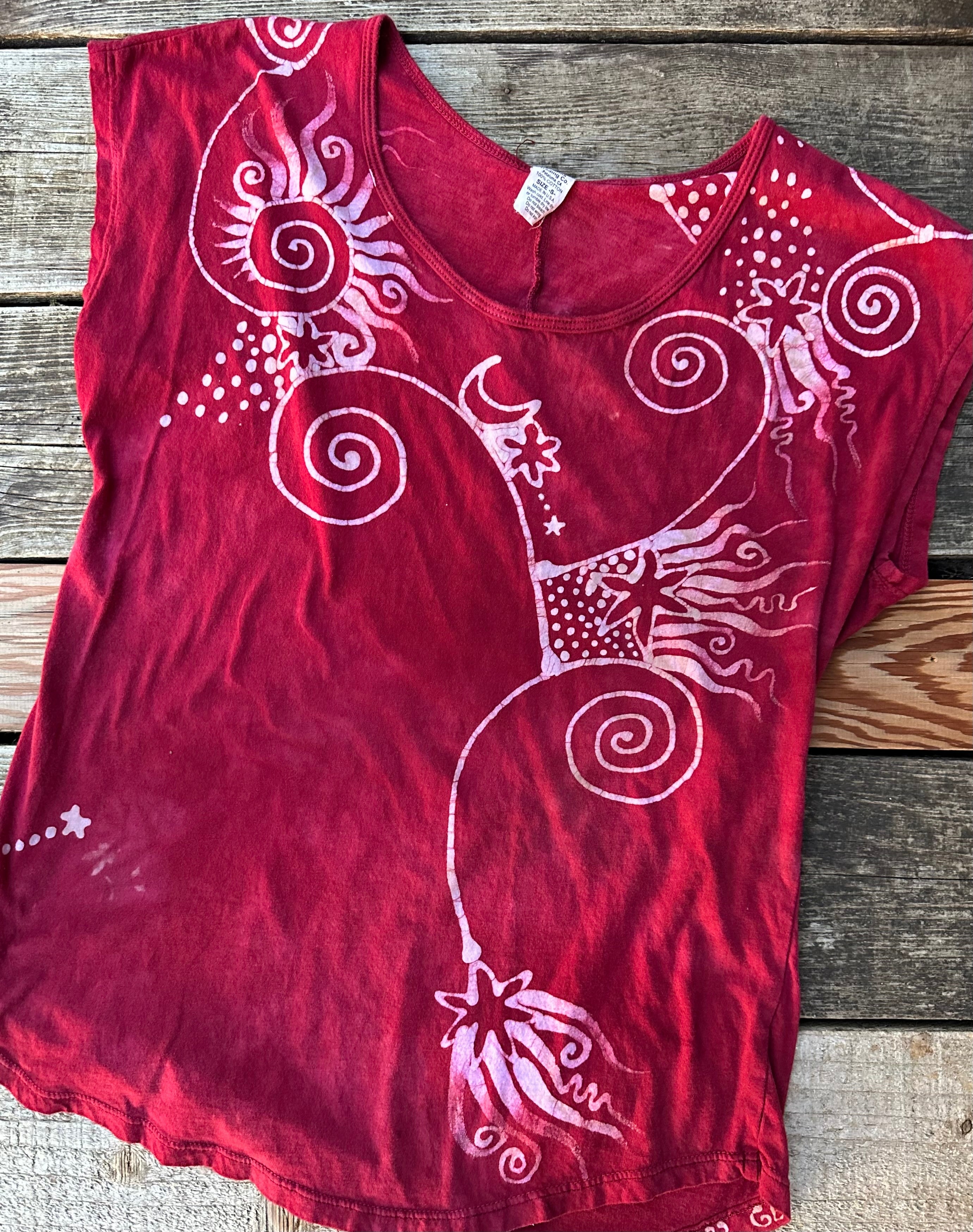 Abstract Raspberry Handmade Batik Scoop Neck Top – Batikwalla by Victoria